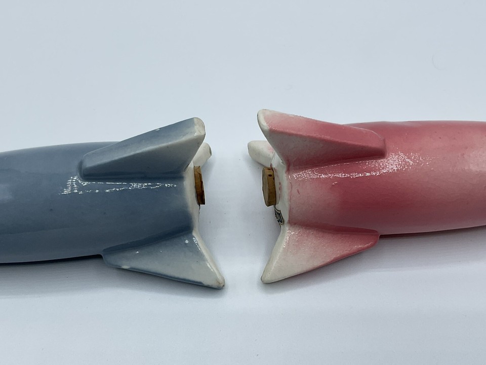 Vintage Atomic Rocket Ship Salt And Pepper Shakers~Japan~Ceramic~UNIQUE ...