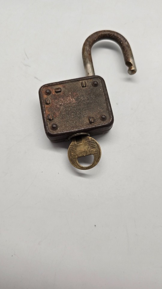 Vintage Master Lock Co. # 77 Padlock Embossed Lion Head Lock with Key ...
