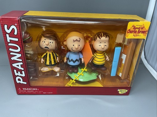 Peanuts “GOOD OL” Charlie Brown Memory Lane Figure Collection 2002 NEW ...
