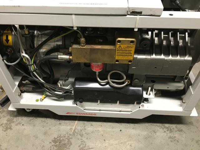 IQ Series Edwards IQDP40 Dry Vacuum Pump D37207000 30914 Hours Tested ...