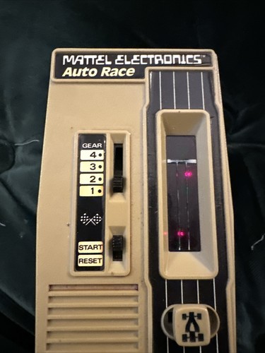 Vintage 1976 Auto Race Mattel Electronics Game Handheld, Tested & Works ...