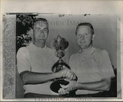 1966 Press Photo Golfers Gary Cowan & Deane Beman wins U.S. Amateur ...