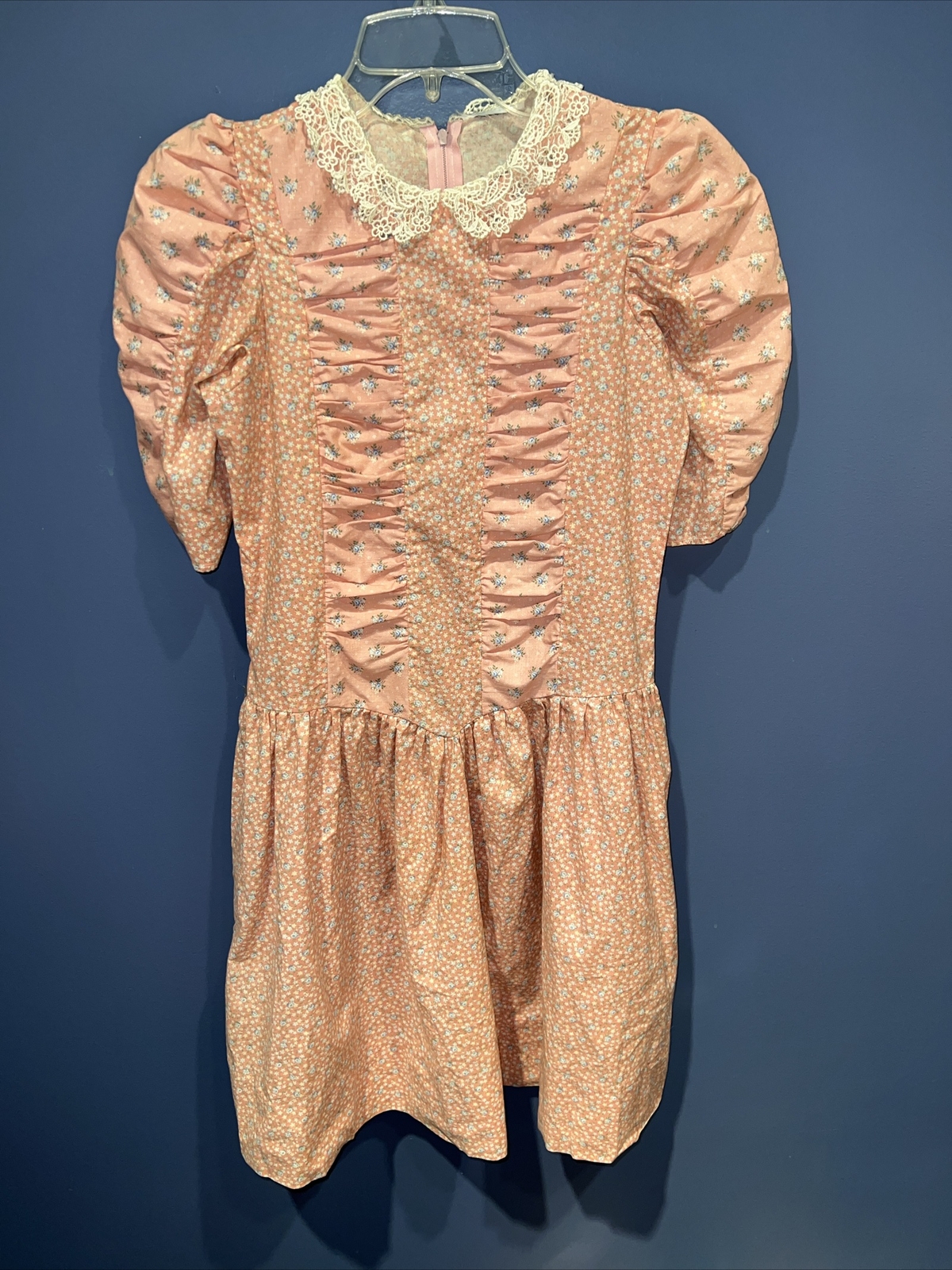 Medium Vintage Cottage Core Dress, 1950’s, Peach Blue… - Gem