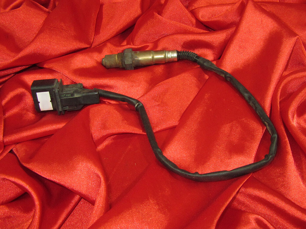 BMW 5 6 7 Series E60 E61 E62 E63 E64 E65 E66 Bosch Oxygen Sensor 3.5-4 ...