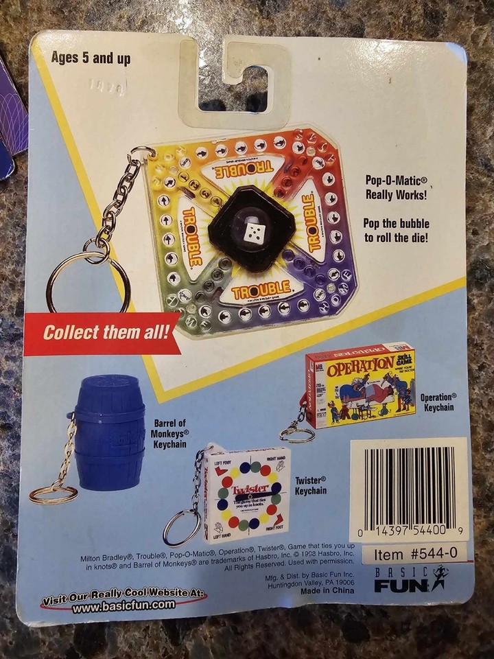 Lot of 27 Vintage Mini Board game Keychains BASIC FUN/FUN4ALL. 90's NIB ...
