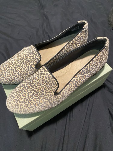 Women’s Pre-owned Leopard Clark’s Flats | eBay