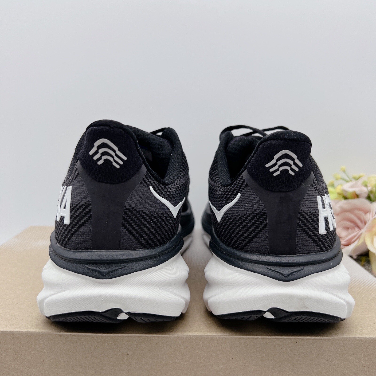 Hoka One One Clifton 9 Running Shoe Sneaker Black / W… - Gem