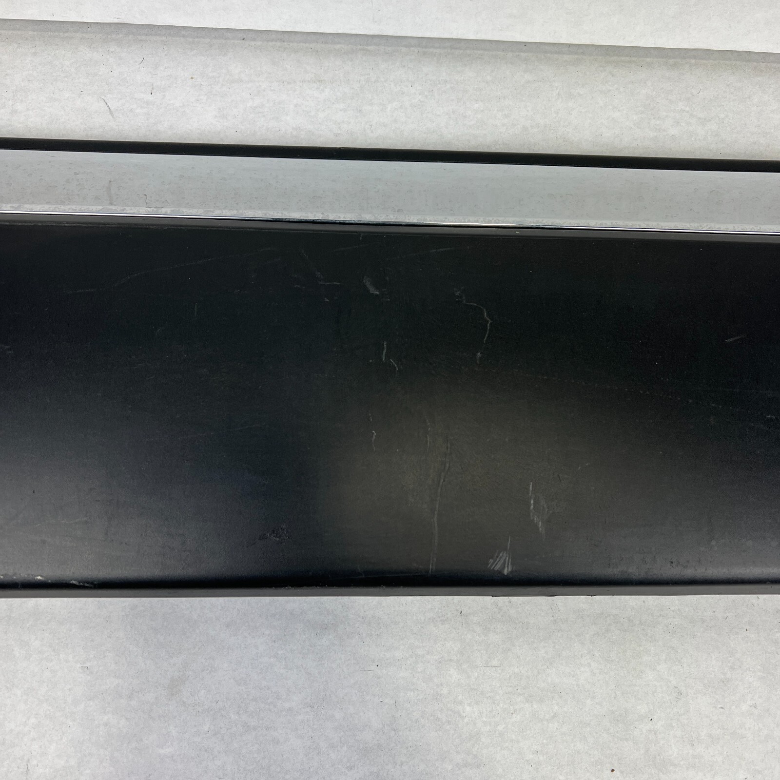 OEM 2017 - 2020 Honda CR-V Touring Front Right Lower Door Molding 75312 ...