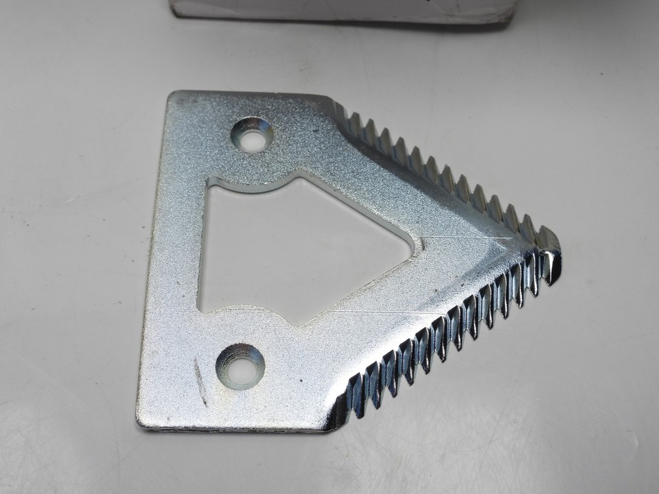 Shoup SH160251 Chrome Combine Sickle Section Replaces John Deere ...