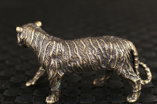 Chinese Bronze Tea Statue Figure Good Stand Table Deco Pet Tiger Noble ...