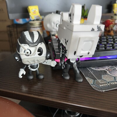 Funko Pop! Games BENDY & Ink Machine THE PROJECTIONIST & STRIKER Out of ...
