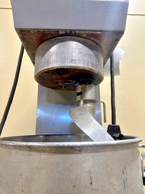 "VULCAN FM-60" HD COMMERCIAL 60 QUART 4 SPEED MIXER WITH BOWL AND J ...