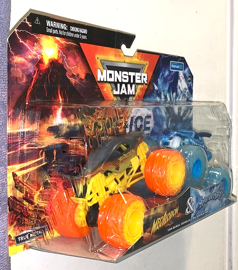 MONSTER JAM 2024 WALMART FIRE & ICE MEGALODON/MUTT & ZOMBIE/NIGHTMARE ...