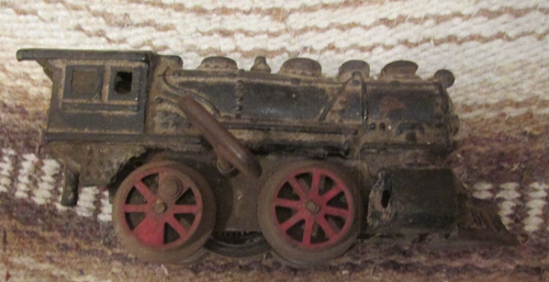 antique steam engine cast iron wind up 7" long 2" wide locomotive ...