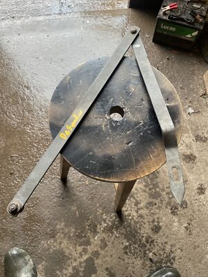 Defender Bonnet Strut Holder Support Stay | eBay UK