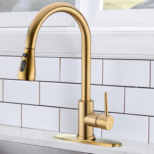 Brushed Gold Kitchen Sink Faucet Single Handle with Pull Out Sprayer ...