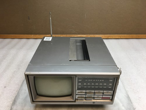 Vintage GE 7-7150A 1984 Television Portable CRT TV AM/FM Radio Working ...