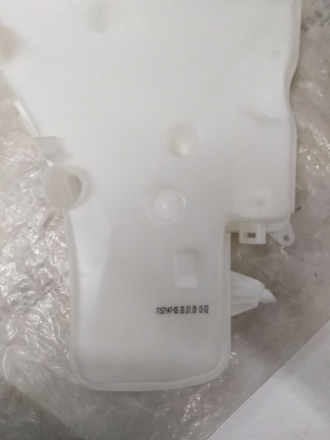 Washer Fluid Reservoir - Windshield Genuine for BMW 61667157147 for ...