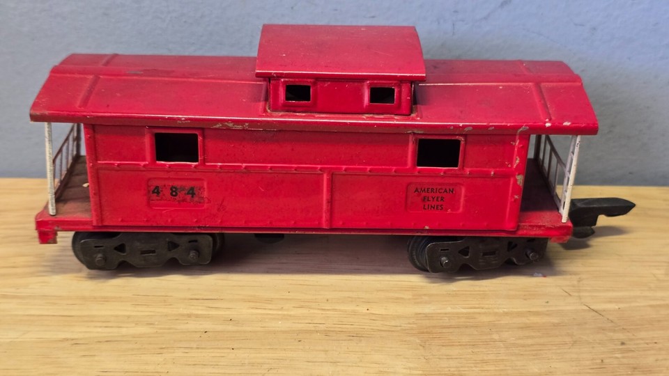 American Flyer Lines #484 Locomotive Caboose Railroad Red Train Car ...