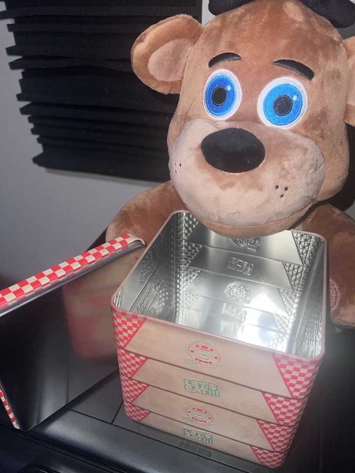 Five Nights At Freddy’s 2 FNAF Cinemark Popcorn Bucket Freddy Fazbear ...