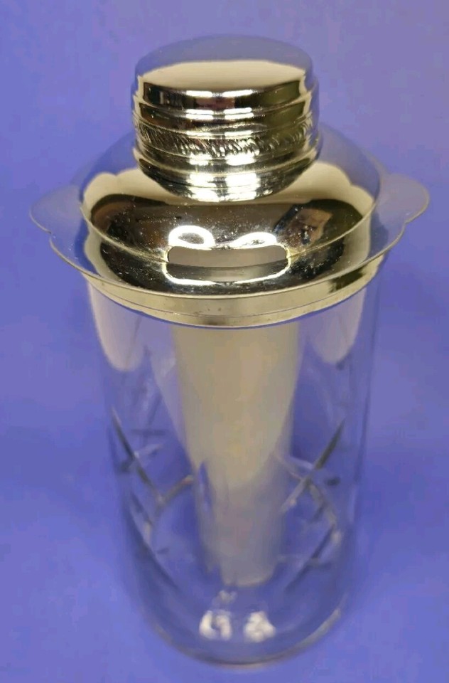 Vintage Mid Century Gilley Large Etched Cross-Cut Chill-it Pitcher ...