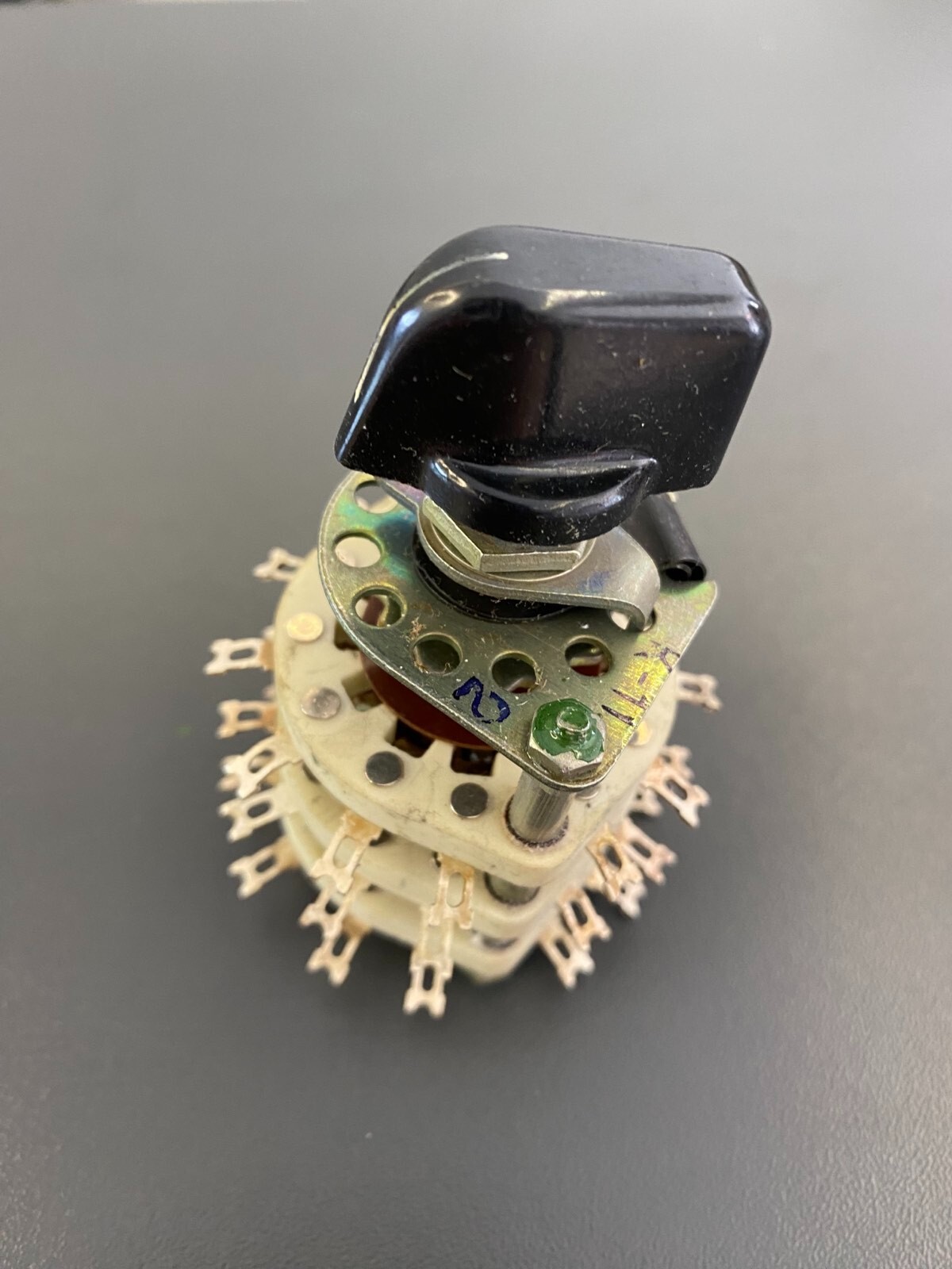 Ceramic Rotary Switch 9 pole 3 positions with knob Make-Before-Break ...