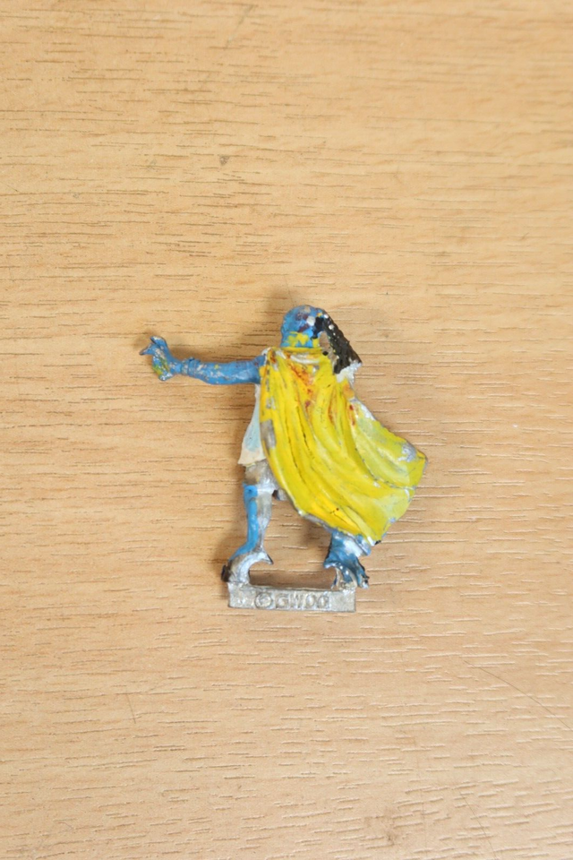 Warhammer 40k Tau Ethereal Caste Metal Figure OOP | eBay