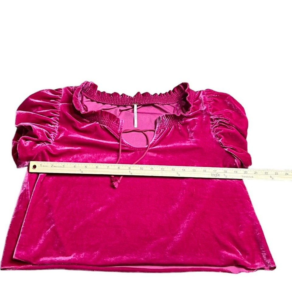 Free People Terese Velour cropped short‎ Puff Sleeve Keyhole neck too ...