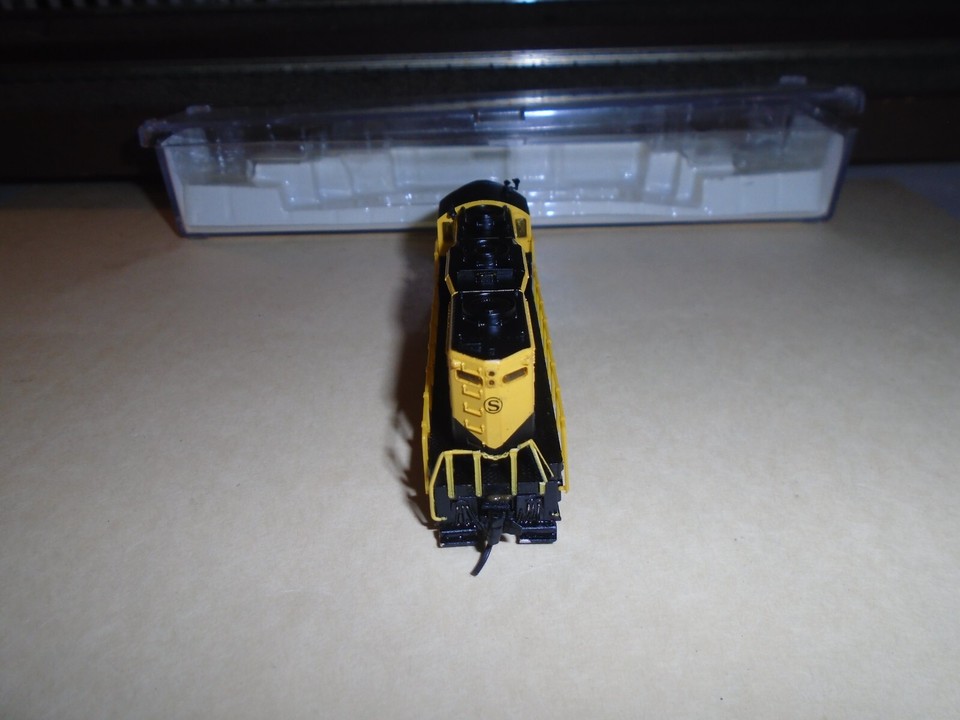 LIFE LIKE #7132 EMD GP18 DIESEL LOCOMOTIVE-SUSQUEHANNA #NYSW 1802 N | eBay