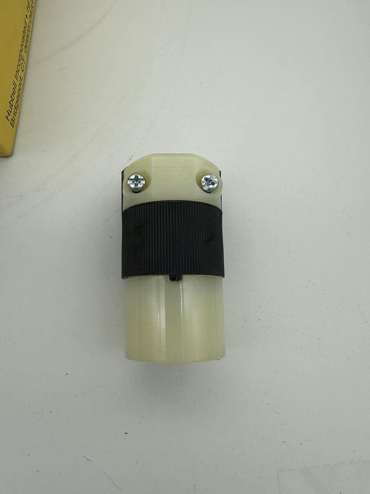 Hubbell HBL5269C 2 Pole 3 Wire Grounding 15A 125V NEMA 5-15R Connector ...