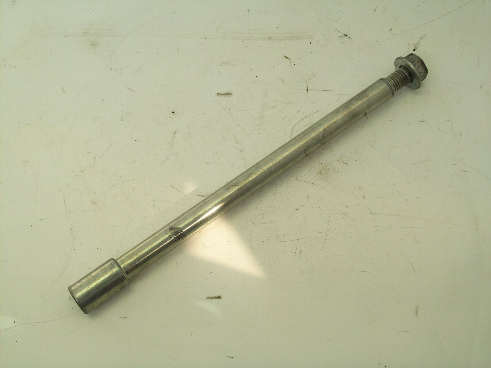 FRONT WHEEL PIN FOR PIAGGIO X9 250 FROM 2001 (e29782) | eBay Australia