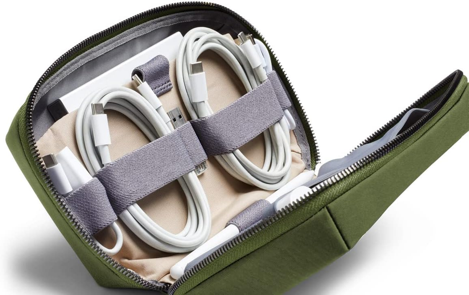 Tech Kit (Tech Accessories Organizer Pouch, Zipper Closure Design ...