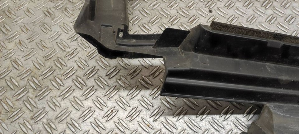 Nissan Note (E11) 2007 intercooler air guide duct channel 628239U000 ...