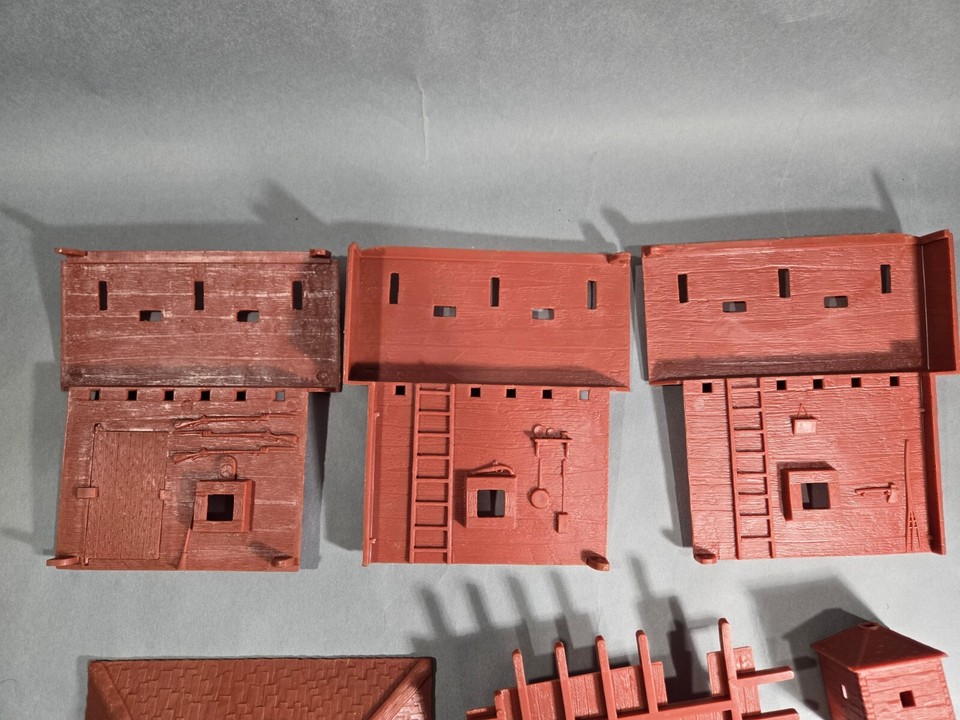 MARX Fort Apache Blockhouse in unusual color! | eBay