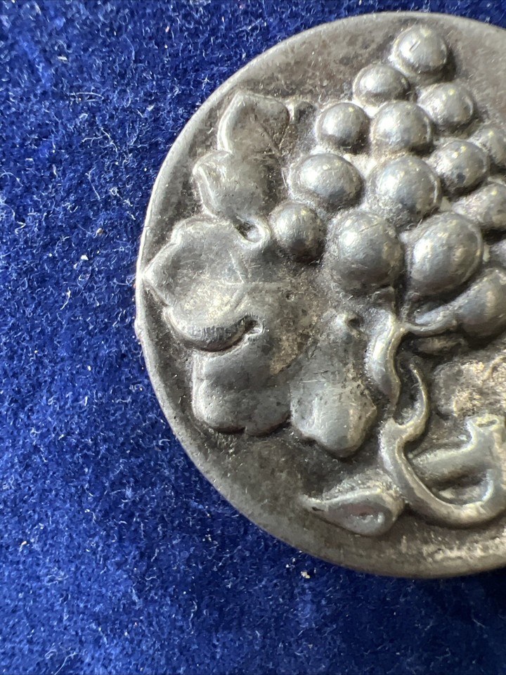 Vintage Silver Toned Metal Grape Leaf Button | eBay UK