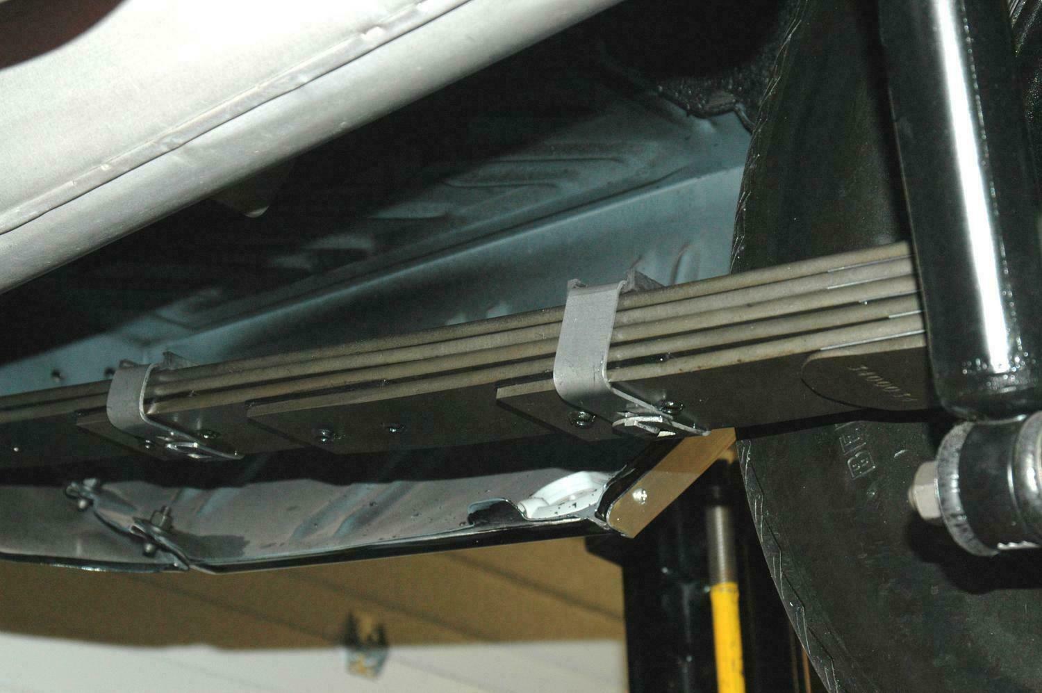 68-74 Mopar A B E Body Cuda Leaf Spring Clamp Rubber Insulators | eBay