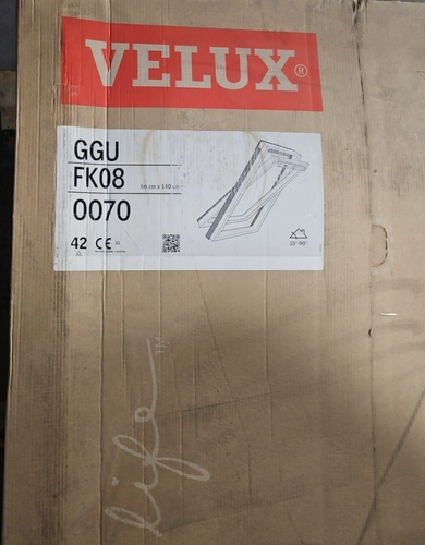 Velux GGU FK08 0070 66 X 140CMS WHITE CENTRE PIVOT | eBay UK