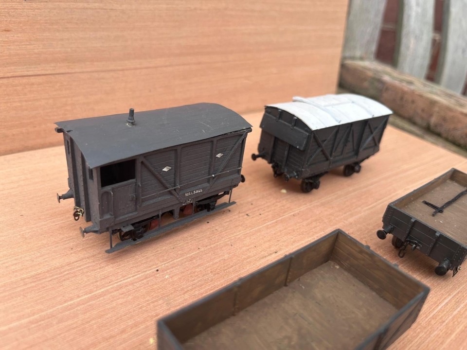 4 EM/OO Gauge kit built finescale wagons including LMS Dia 19 butter ...