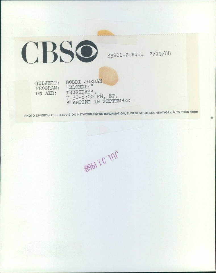 1968 Press Photo Actress Bobbi Jordan poses for studio portrait for ...