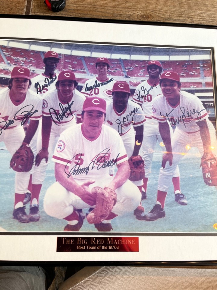 Framed 24x 20 big red machine autographed photo (8 players) | eBay