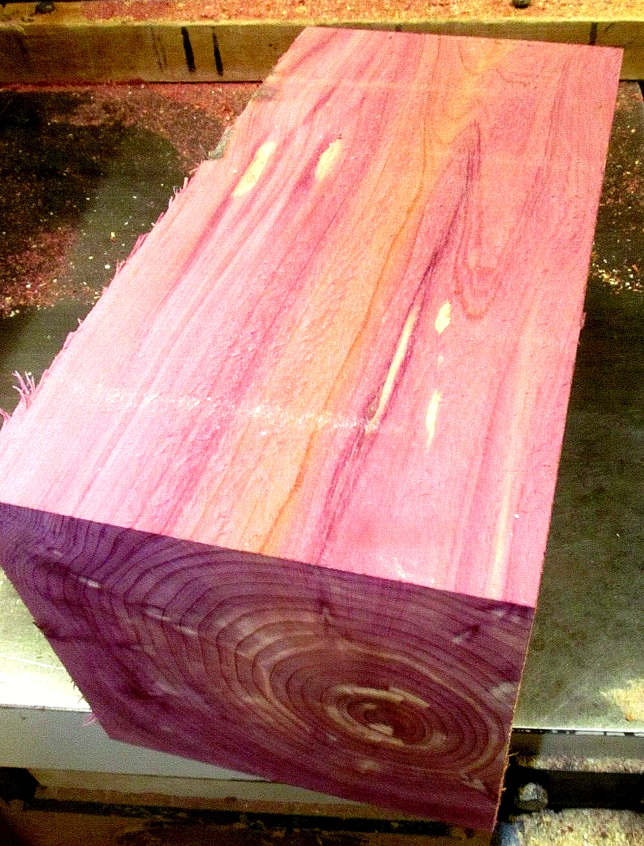 Eastern Red Cedar Wood