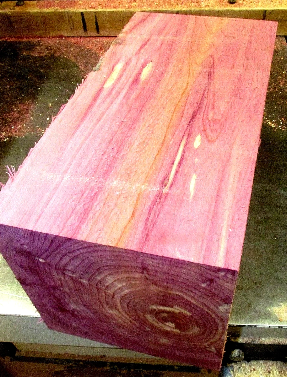 Red Cedar Wood