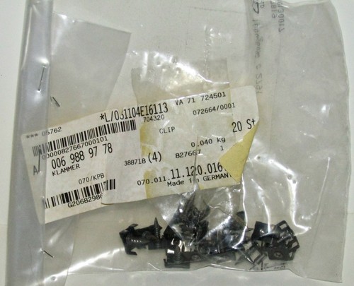 NEW GENUINE MERCEDES BENZ CLIP LOT OF 20 OEM PART NO. A 0069889778 | eBay