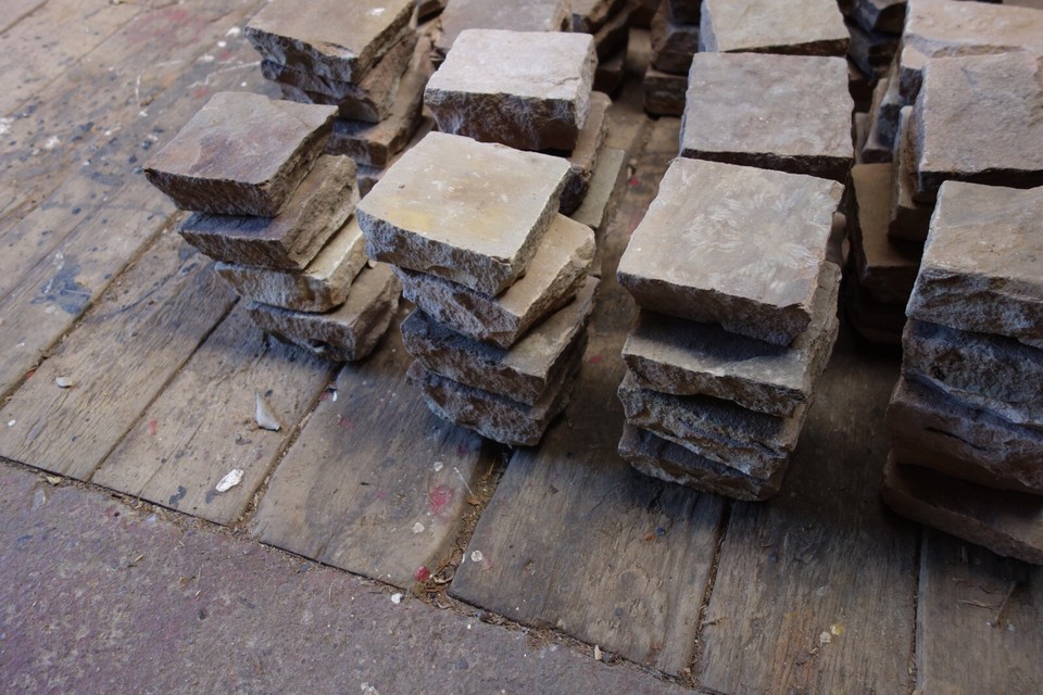 175 INDIAN STONE SETTS 100mm x 100mm | eBay UK