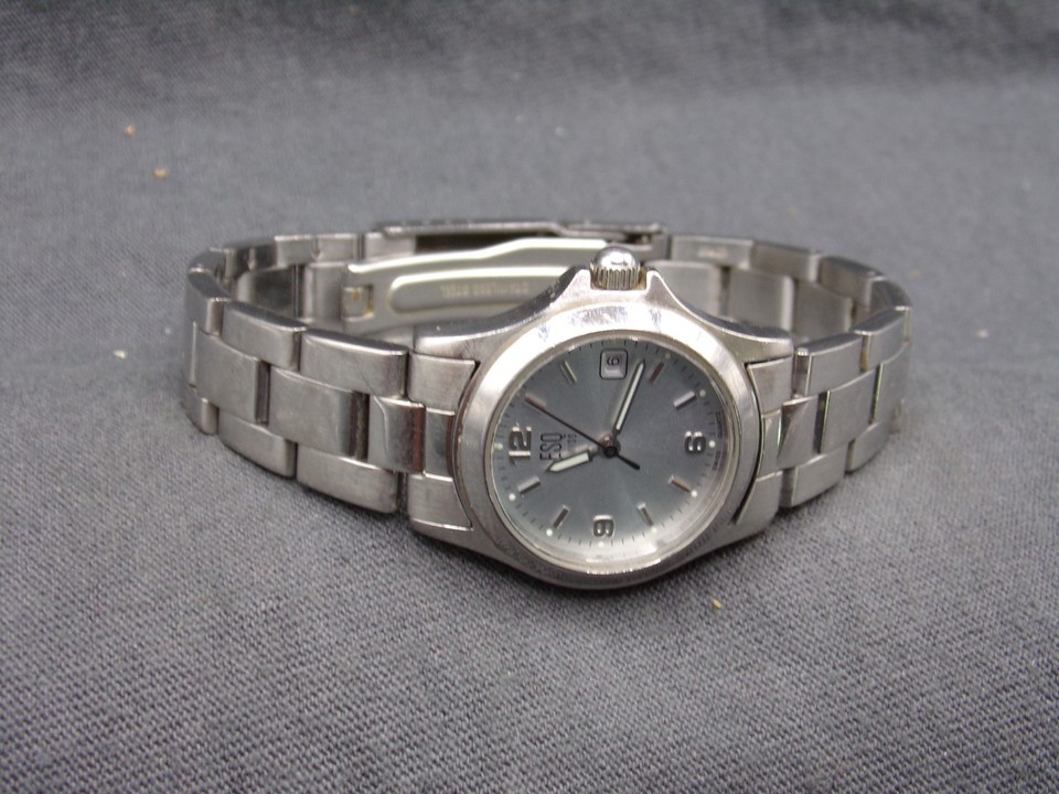 Women's ESQ Water-Resistant Swiss Watch w/ New Battery - Works Great ...