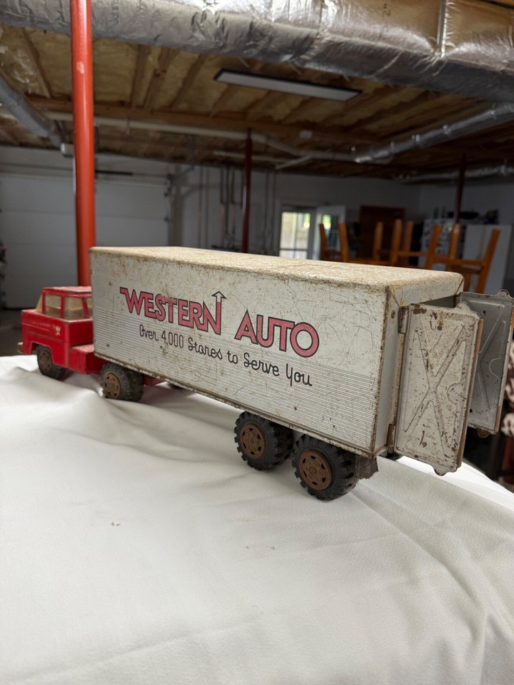 Vintage 1950's Marx Semi Truck Western Auto Metal 25" Pressed Steel Toy ...