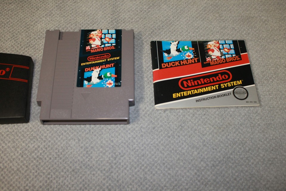 NINTENDO Action Set NES-001 Gray Zapper With Super Mario & Duck Hunt ...