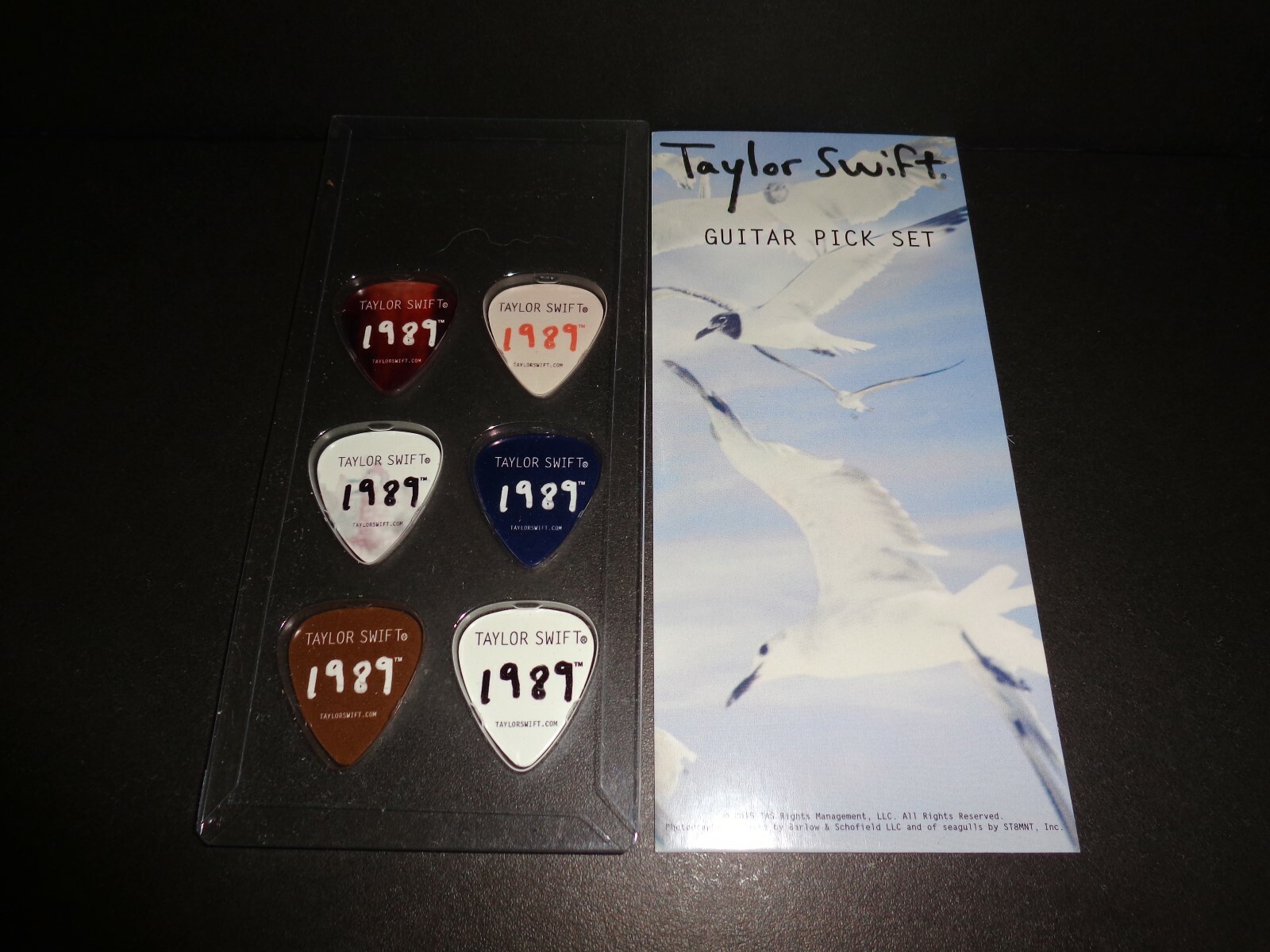 TAYLOR SWIFT Guitar Pick Set 1989 TOUR Taylor Swift 1989 GUITAR PICK ...