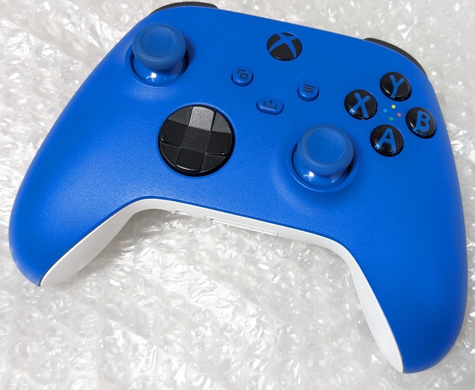 Official Microsoft Xbox Wireless Controller for Series X/S & PC - Shock ...