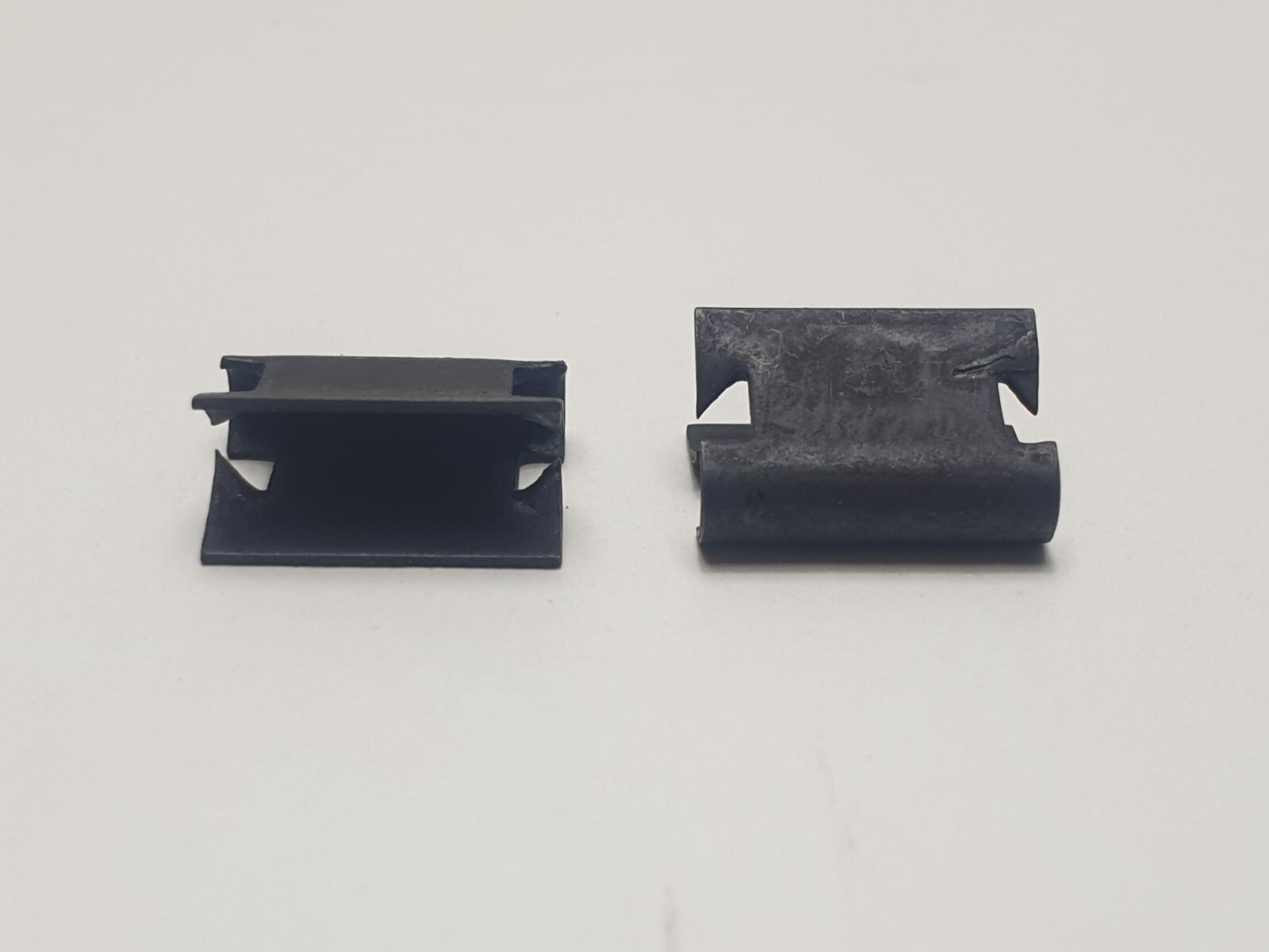 FORD DOOR WEATHERSTRIP CLIPS ANGLIA 100E MK1 MK2 CONSUL ZEPHYR ZODIAC ...